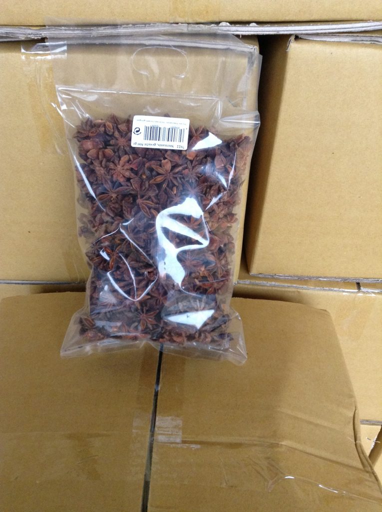 Star aniseed, packing in PE bags & in cartons - hosonimex